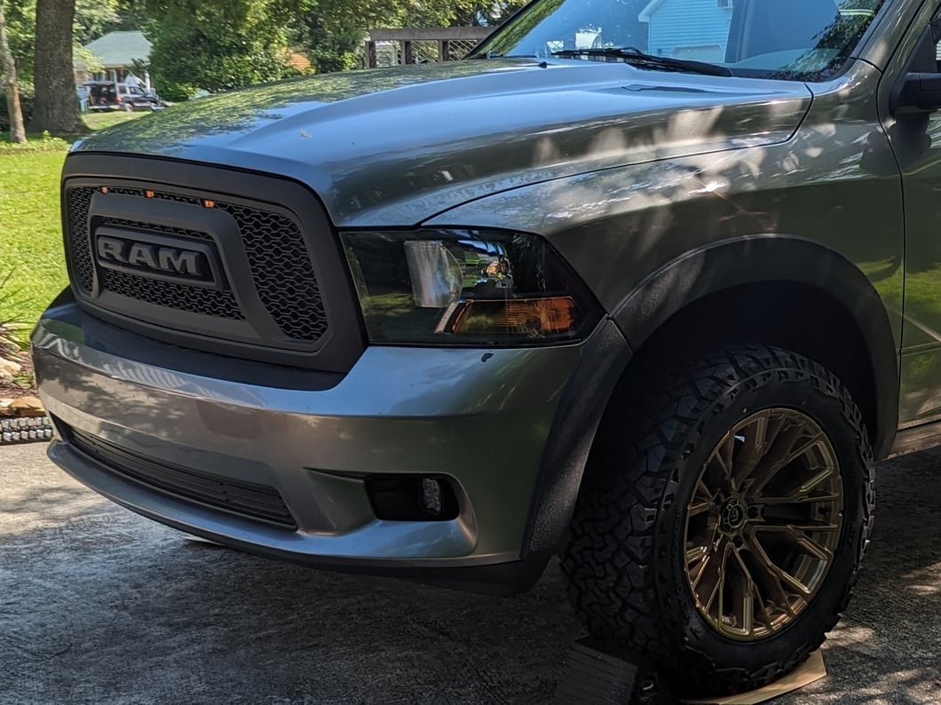 Raxiom Axial Series Euro Style Headlights with Single Bulb Black Housing Clear Lens 09 18 RAM 1500 w Factory Halogen Non Projector Headlights Raxiom